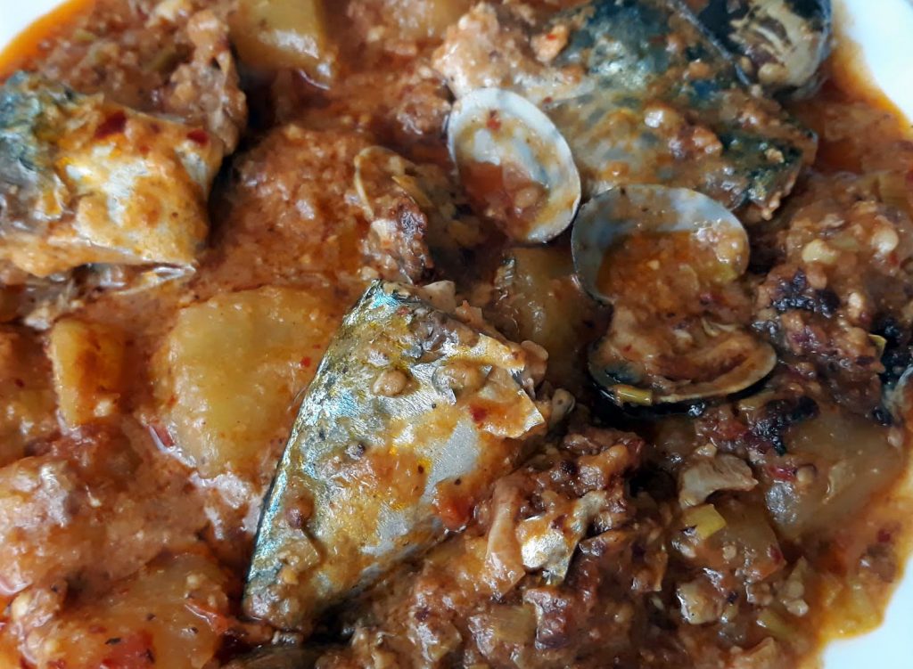 Verat amb patates i cloïsses | Receptes | Llotja Vilanova i la Geltrú